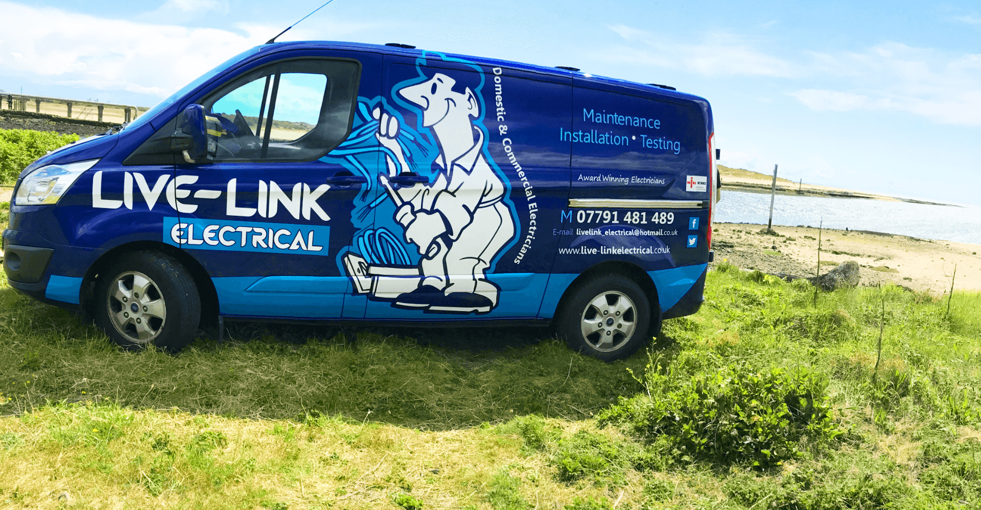 Electricians in Neath Covering South Wales| Live-Link Electrical | Home